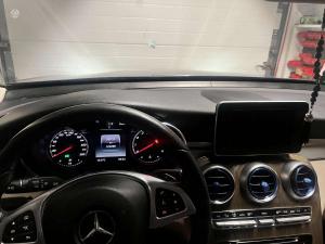Blue Mercedes-Benz GLC 300 2018 in Kaunas, with an engine capacity of 1.99 L and mileage of 124 thousand km for 19300 €, photo 7 on AUTOMOTO.COM.LV