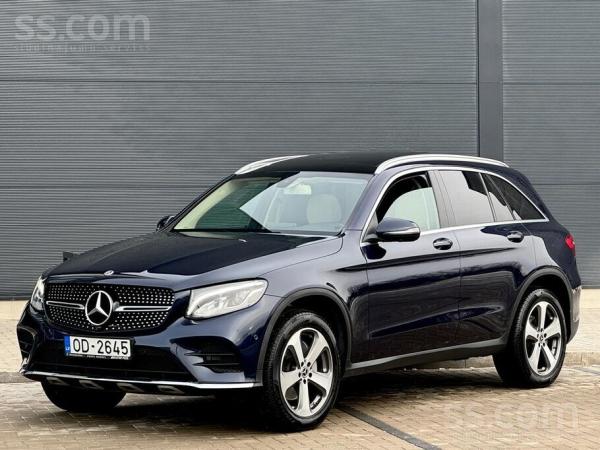 Zils Mercedes-Benz GLC 300 2019 Rīga, ar dzinēja tilpumu 2.00 L un nobraukumu 74 tūkst. km par 25900 €, foto 2 vietnē AUTOMOTO.COM.LV