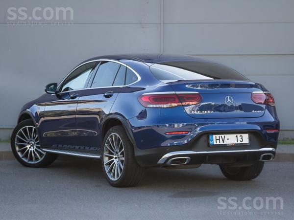 Blue Mercedes-Benz GLC 300 2019 in Riga, with an engine capacity of 3.00 L and mileage of 163 thousand km for 35990 €, photo 3 on AUTOMOTO.COM.LV
