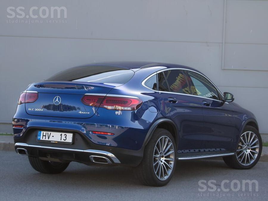 Blue Mercedes-Benz GLC 300 2019 in Riga, with an engine capacity of 3.00 L and mileage of 163 thousand km for 35990 €, photo 6 on AUTOMOTO.COM.LV