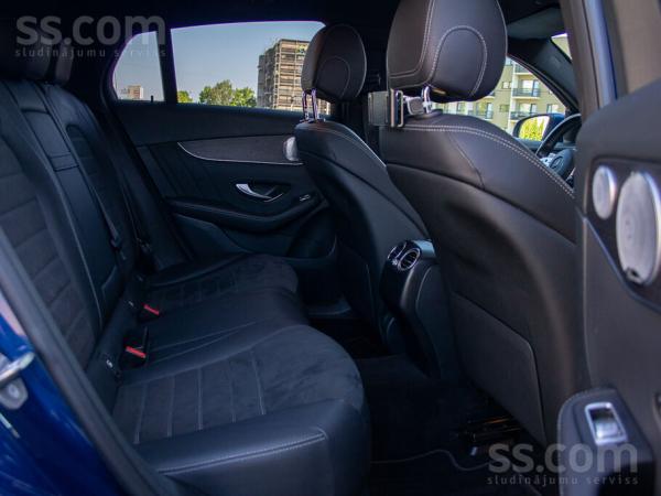 Blue Mercedes-Benz GLC 300 2019 in Riga, with an engine capacity of 3.00 L and mileage of 163 thousand km for 35990 €, photo 10 on AUTOMOTO.COM.LV