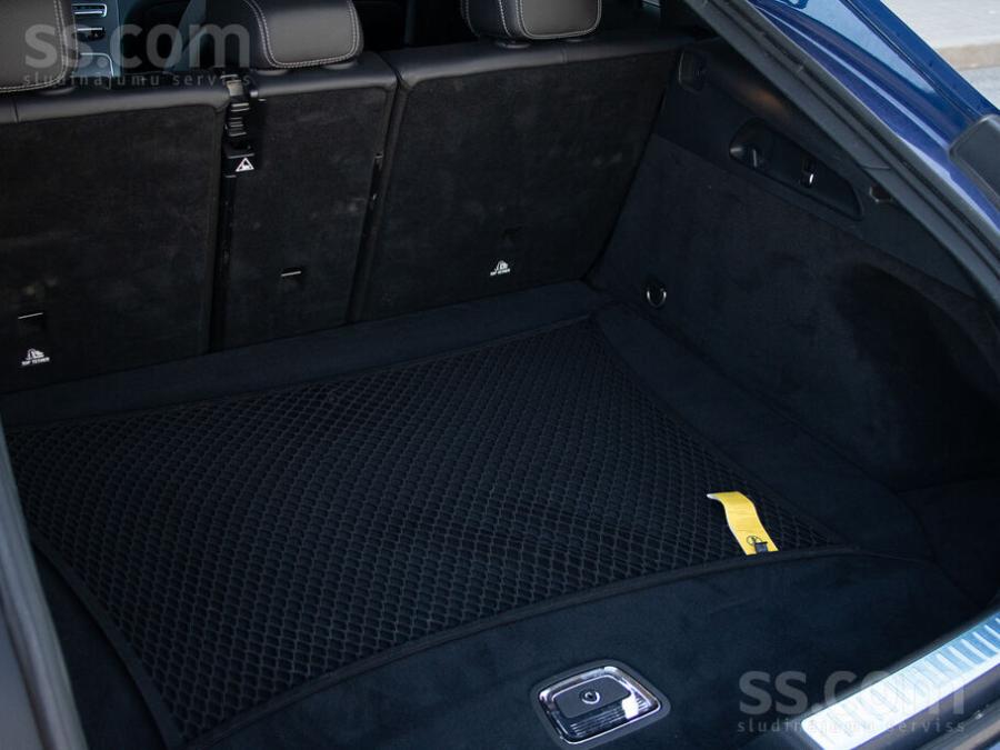 Blue Mercedes-Benz GLC 300 2019 in Riga, with an engine capacity of 3.00 L and mileage of 163 thousand km for 35990 €, photo 14 on AUTOMOTO.COM.LV