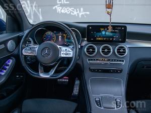 Blue Mercedes-Benz GLC 300 2019 in Riga, with an engine capacity of 3.00 L and mileage of 163 thousand km for 35990 €, photo 24 on AUTOMOTO.COM.LV