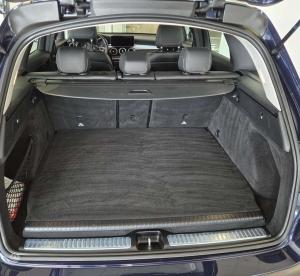 Zils Mercedes-Benz GLC 300 2020 Šauļi, ar dzinēja tilpumu 1.99 L un nobraukumu 96 tūkst. km par 29900 €, foto 11 vietnē AUTOMOTO.COM.LV