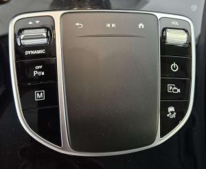 Zils Mercedes-Benz GLC 300 2020 Šauļi, ar dzinēja tilpumu 1.99 L un nobraukumu 96 tūkst. km par 29900 €, foto 19 vietnē AUTOMOTO.COM.LV