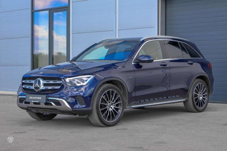 Zils Mercedes-Benz GLC 300 2020 Kauņa, ar dzinēja tilpumu 1.99 L un nobraukumu 166 tūkst. km par 31999 €, foto 8 vietnē AUTOMOTO.COM.LV