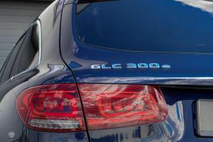 Zils Mercedes-Benz GLC 300 2020 Kauņa, ar dzinēja tilpumu 1.99 L un nobraukumu 166 tūkst. km par 31999 €, foto 15 vietnē AUTOMOTO.COM.LV