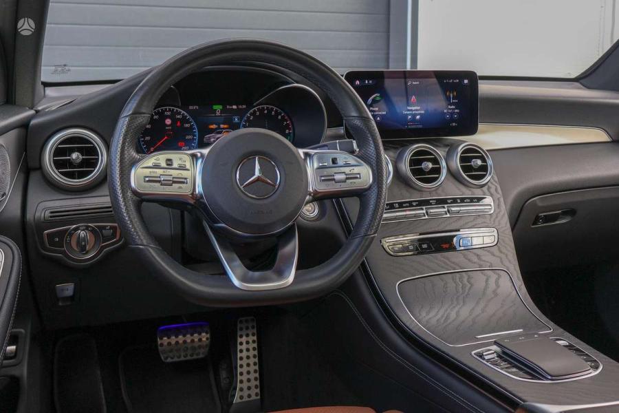 Zils Mercedes-Benz GLC 300 2020 Kauņa, ar dzinēja tilpumu 1.99 L un nobraukumu 166 tūkst. km par 31999 €, foto 21 vietnē AUTOMOTO.COM.LV