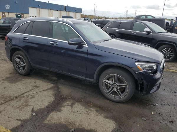 Blue Mercedes-Benz GLC 300 2021 in Vilnius, with an engine capacity of 1.99 L and mileage of 44 thousand km for 16200 €, photo 6 on AUTOMOTO.COM.LV
