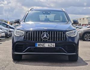Blue Mercedes-Benz GLC 300 2021 in Vilnius, with an engine capacity of 1.99 L and mileage of 25 thousand km for 38900 €, photo 3 on AUTOMOTO.COM.LV