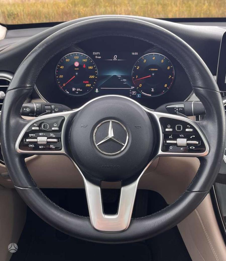 Zils Mercedes-Benz GLC 300 2021 Šilutė, ar dzinēja tilpumu 1.99 L un nobraukumu 92 tūkst. km par 28999 €, foto 15 vietnē AUTOMOTO.COM.LV
