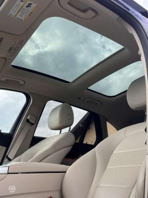 Zils Mercedes-Benz GLC 300 2021 Šilutė, ar dzinēja tilpumu 1.99 L un nobraukumu 92 tūkst. km par 28999 €, foto 17 vietnē AUTOMOTO.COM.LV
