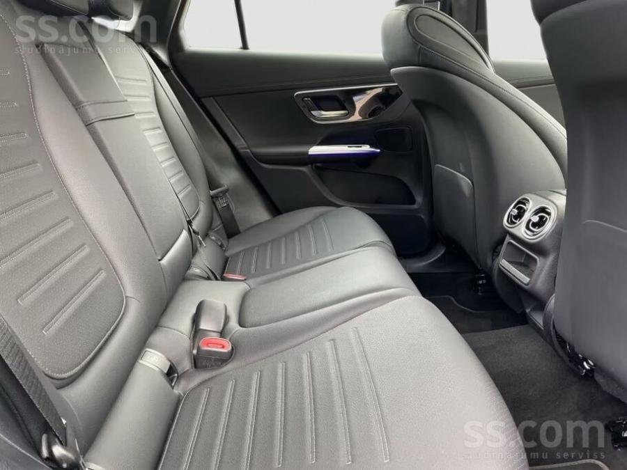 Zils Mercedes-Benz GLC 300 2025 Rīga, ar dzinēja tilpumu 2.00 L un nobraukumu 10 tūkst. km par 75900 €, foto 8 vietnē AUTOMOTO.COM.LV