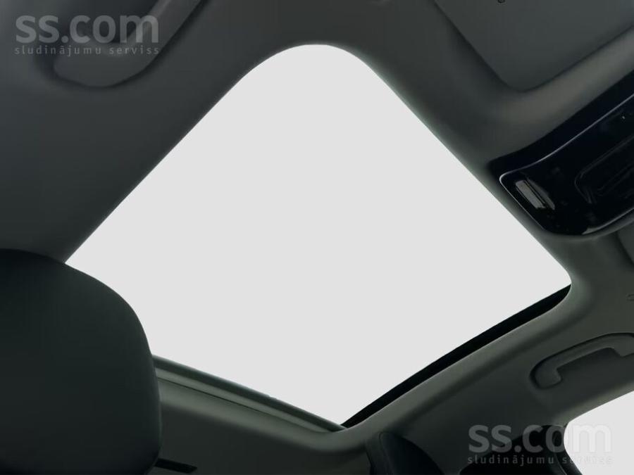 Zils Mercedes-Benz GLC 300 2025 Rīga, ar dzinēja tilpumu 2.00 L un nobraukumu 10 tūkst. km par 75900 €, foto 9 vietnē AUTOMOTO.COM.LV