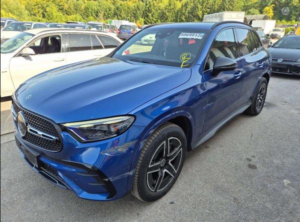 Blue Mercedes-Benz GLC 300 2025 in Klaipeda, with an engine capacity of 1.99 L and mileage of 47 thousand km for 23100 €, photo 4 on AUTOMOTO.COM.LV
