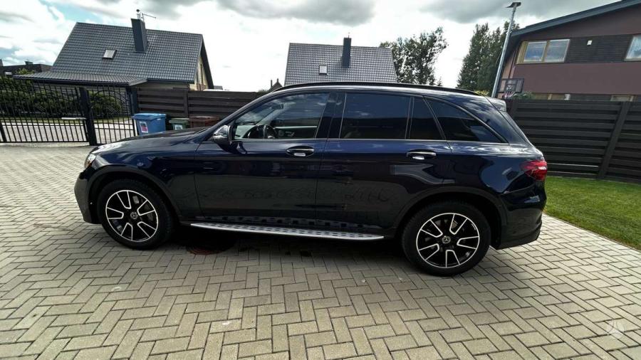 Zils Mercedes-Benz GLC 300 2016 Kauņa, ar dzinēja tilpumu 1.99 L un nobraukumu 166 tūkst. km par 19400 €, foto 9 vietnē AUTOMOTO.COM.LV