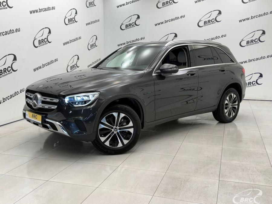 Мерседес GLC 300 2020 в Вильнюс, объемом двигателя 1.99 л и пробегом 131 тыс. км за 29500 €, фото 1 на AUTOMOTO.COM.LV