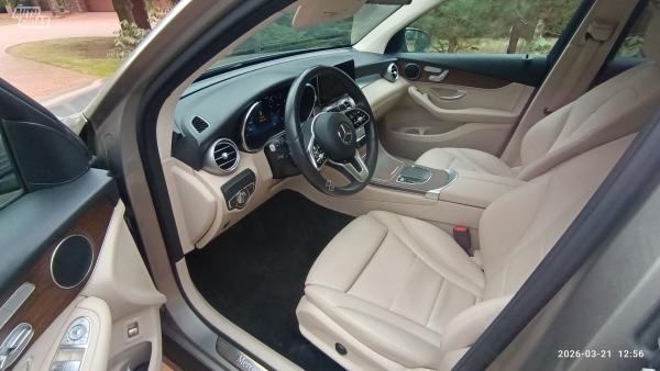 Mercedes-Benz GLC 300 2021 in Kaunas, with an engine capacity of 2.00 L and mileage of 50 thousand km for 36000 €, photo 7 on AUTOMOTO.COM.LV