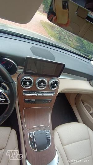Mercedes-Benz GLC 300 2021 in Kaunas, with an engine capacity of 2.00 L and mileage of 50 thousand km for 36000 €, photo 12 on AUTOMOTO.COM.LV