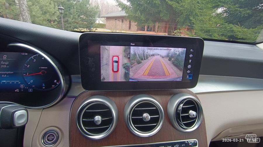 Mercedes-Benz GLC 300 2021 in Kaunas, with an engine capacity of 2.00 L and mileage of 50 thousand km for 36000 €, photo 16 on AUTOMOTO.COM.LV