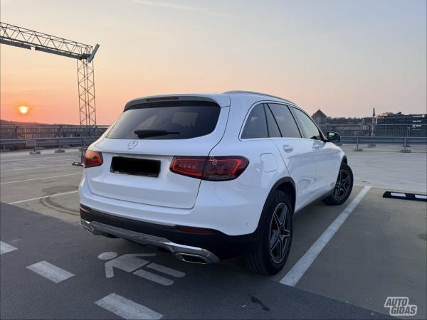 Mercedes-Benz GLC 300 2021 in Kaunas, with an engine capacity of 2.00 L and mileage of 244 thousand km for 25000 €, photo 4 on AUTOMOTO.COM.LV