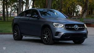 Grey Mercedes-Benz GLC 300 2019 in Vilnius, with an engine capacity of 1.95 L and mileage of 93 thousand km for 38000 €, photo  on AUTOMOTO.COM.LV