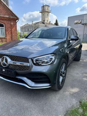 Pelēks Mercedes-Benz GLC 300 2021 Biržai, ar dzinēja tilpumu 1.96 L un nobraukumu 99 tūkst. km par 36750 €, foto 6 vietnē AUTOMOTO.COM.LV