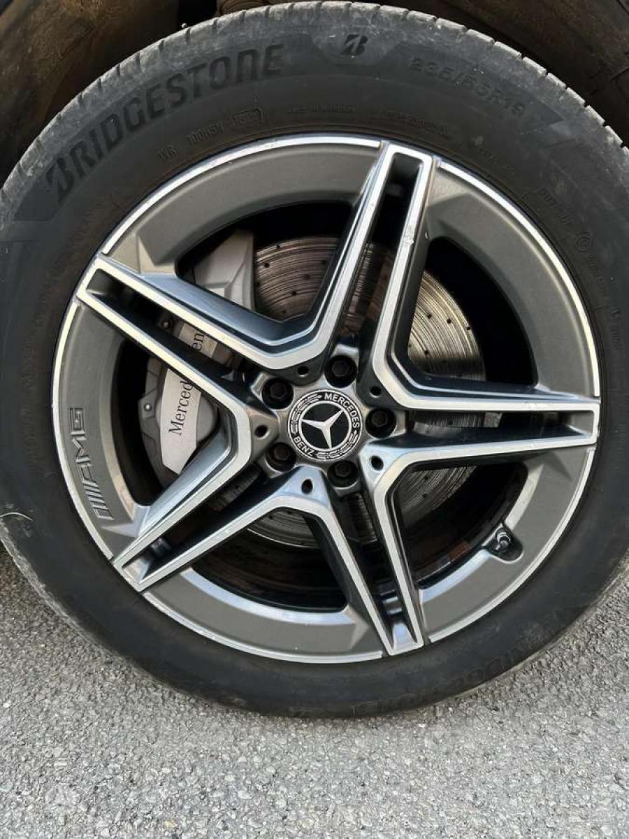 Pelēks Mercedes-Benz GLC 300 2021 Biržai, ar dzinēja tilpumu 1.96 L un nobraukumu 99 tūkst. km par 36750 €, foto 13 vietnē AUTOMOTO.COM.LV