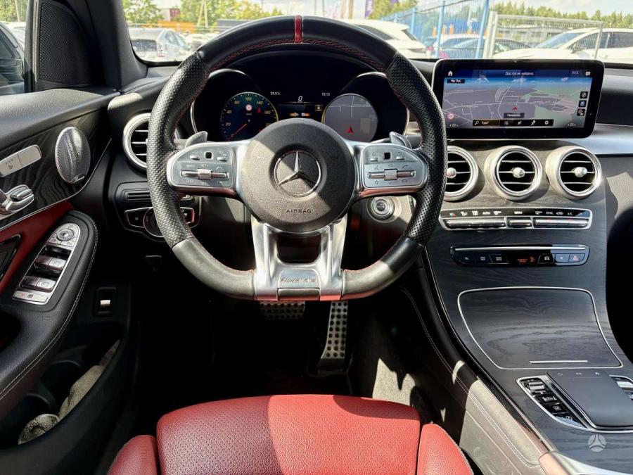Серый Мерседес GLC 300 2019 в Паневежис, объемом двигателя 1.95 л и пробегом 150 тыс. км за 28800 €, фото 18 на AUTOMOTO.COM.LV