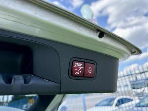 Серый Мерседес GLC 300 2019 в Паневежис, объемом двигателя 1.95 л и пробегом 150 тыс. км за 28800 €, фото 28 на AUTOMOTO.COM.LV