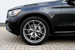 Pelēks Mercedes-Benz GLC 300 2020 Kretinga, ar dzinēja tilpumu 1.99 L un nobraukumu 45 tūkst. km par 44499 €, foto 17 vietnē AUTOMOTO.COM.LV