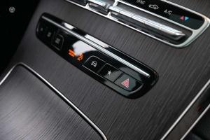 Pelēks Mercedes-Benz GLC 300 2020 Kretinga, ar dzinēja tilpumu 1.99 L un nobraukumu 45 tūkst. km par 44499 €, foto 28 vietnē AUTOMOTO.COM.LV