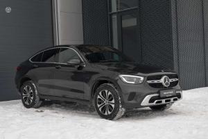 Pelēks Mercedes-Benz GLC 300 2020 Kauņa, ar dzinēja tilpumu 1.99 L un nobraukumu 206 tūkst. km par 31999 €, foto 3 vietnē AUTOMOTO.COM.LV
