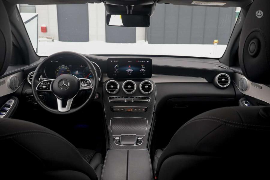 Pelēks Mercedes-Benz GLC 300 2020 Kauņa, ar dzinēja tilpumu 1.99 L un nobraukumu 206 tūkst. km par 31999 €, foto 19 vietnē AUTOMOTO.COM.LV