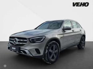 Pelēks Mercedes-Benz GLC 300 2020 Viļņa, ar dzinēja tilpumu 1.99 L un nobraukumu 128 tūkst. km par 33900 €, foto  vietnē AUTOMOTO.COM.LV