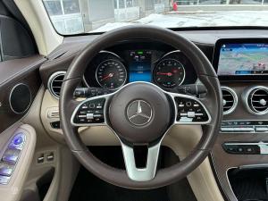Grey Mercedes-Benz GLC 300 2020 in Vilnius, with an engine capacity of 1.99 L and mileage of 128 thousand km for 33900 €, photo 16 on AUTOMOTO.COM.LV