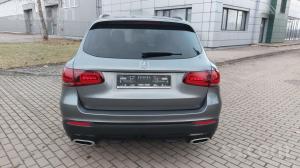 Grey Mercedes-Benz GLC 300 2020 in Tukums, with an engine capacity of 2.00 L and mileage of 183 thousand km for 28880 €, photo 6 on AUTOMOTO.COM.LV