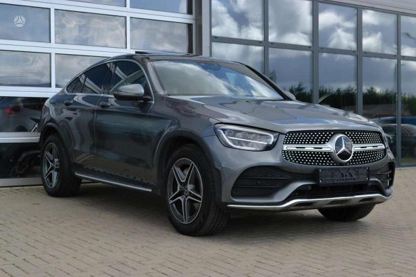 Pelēks Mercedes-Benz GLC 300 2020 Viļņa, ar dzinēja tilpumu 1.99 L un nobraukumu 158 tūkst. km par 35000 €, foto 5 vietnē AUTOMOTO.COM.LV