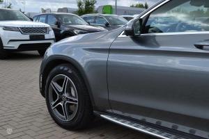 Grey Mercedes-Benz GLC 300 2020 in Vilnius, with an engine capacity of 1.99 L and mileage of 158 thousand km for 35000 €, photo 9 on AUTOMOTO.COM.LV