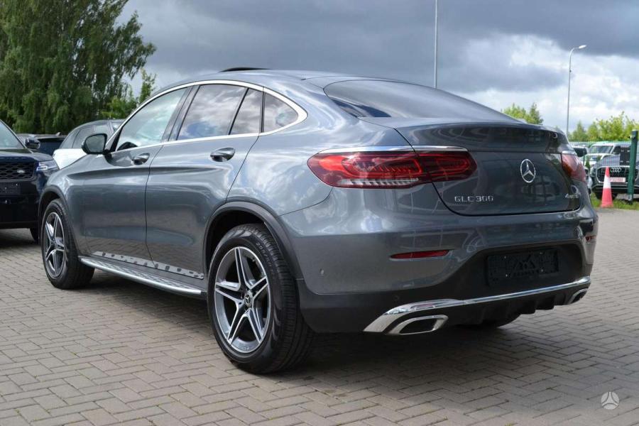 Grey Mercedes-Benz GLC 300 2020 in Vilnius, with an engine capacity of 1.99 L and mileage of 158 thousand km for 35000 €, photo 11 on AUTOMOTO.COM.LV