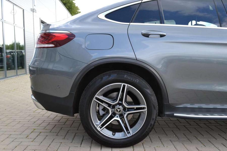 Grey Mercedes-Benz GLC 300 2020 in Vilnius, with an engine capacity of 1.99 L and mileage of 158 thousand km for 35000 €, photo 14 on AUTOMOTO.COM.LV