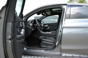 Grey Mercedes-Benz GLC 300 2020 in Vilnius, with an engine capacity of 1.99 L and mileage of 158 thousand km for 35000 €, photo 27 on AUTOMOTO.COM.LV