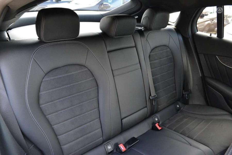 Grey Mercedes-Benz GLC 300 2020 in Vilnius, with an engine capacity of 1.99 L and mileage of 158 thousand km for 35000 €, photo 40 on AUTOMOTO.COM.LV
