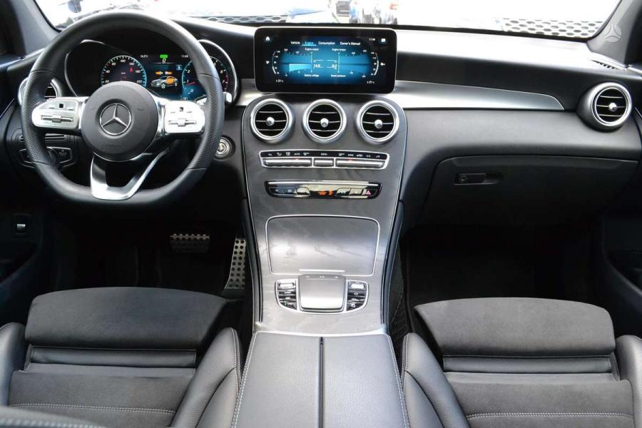 Grey Mercedes-Benz GLC 300 2020 in Vilnius, with an engine capacity of 1.99 L and mileage of 158 thousand km for 35000 €, photo 46 on AUTOMOTO.COM.LV