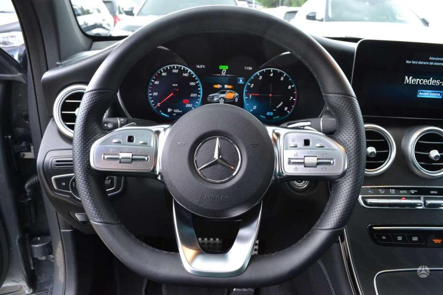 Grey Mercedes-Benz GLC 300 2020 in Vilnius, with an engine capacity of 1.99 L and mileage of 158 thousand km for 35000 €, photo 48 on AUTOMOTO.COM.LV