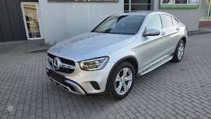 Grey Mercedes-Benz GLC 300 2020 in Siauliai, with an engine capacity of 1.95 L and mileage of 205 thousand km for 33950 €, photo  on AUTOMOTO.COM.LV
