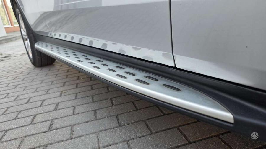 Pelēks Mercedes-Benz GLC 300 2020 Šauļi, ar dzinēja tilpumu 1.95 L un nobraukumu 205 tūkst. km par 33950 €, foto 21 vietnē AUTOMOTO.COM.LV