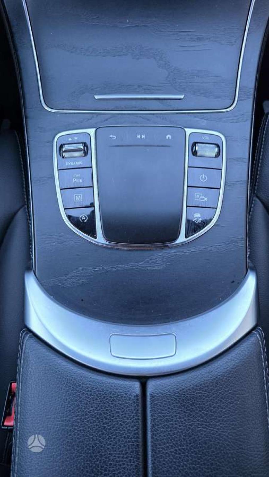Pelēks Mercedes-Benz GLC 300 2020 Šauļi, ar dzinēja tilpumu 1.95 L un nobraukumu 205 tūkst. km par 33950 €, foto 27 vietnē AUTOMOTO.COM.LV