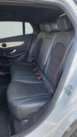 Pelēks Mercedes-Benz GLC 300 2020 Šauļi, ar dzinēja tilpumu 1.95 L un nobraukumu 205 tūkst. km par 33950 €, foto 41 vietnē AUTOMOTO.COM.LV