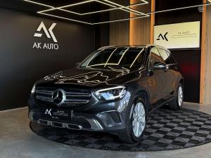 Pelēks Mercedes-Benz GLC 300 2020 Kauņa, ar dzinēja tilpumu 1.99 L un nobraukumu 132 tūkst. km par 31490 €, foto 6 vietnē AUTOMOTO.COM.LV
